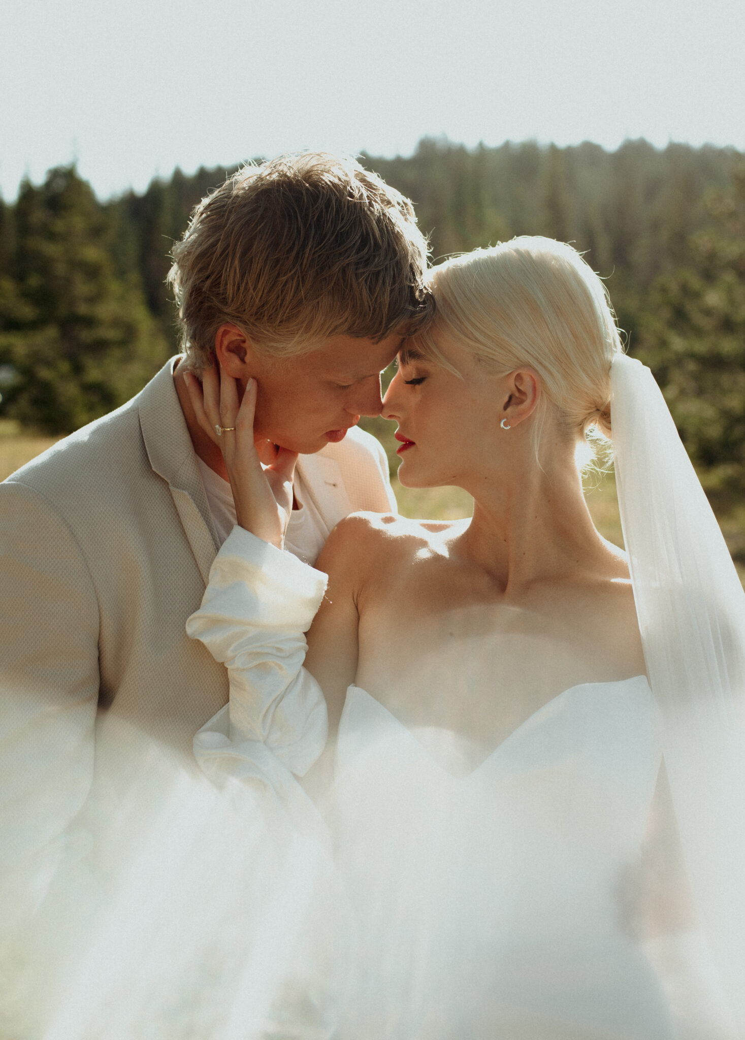 Eloping in Glacier National Park - A Quick and Easy Guide for your ...